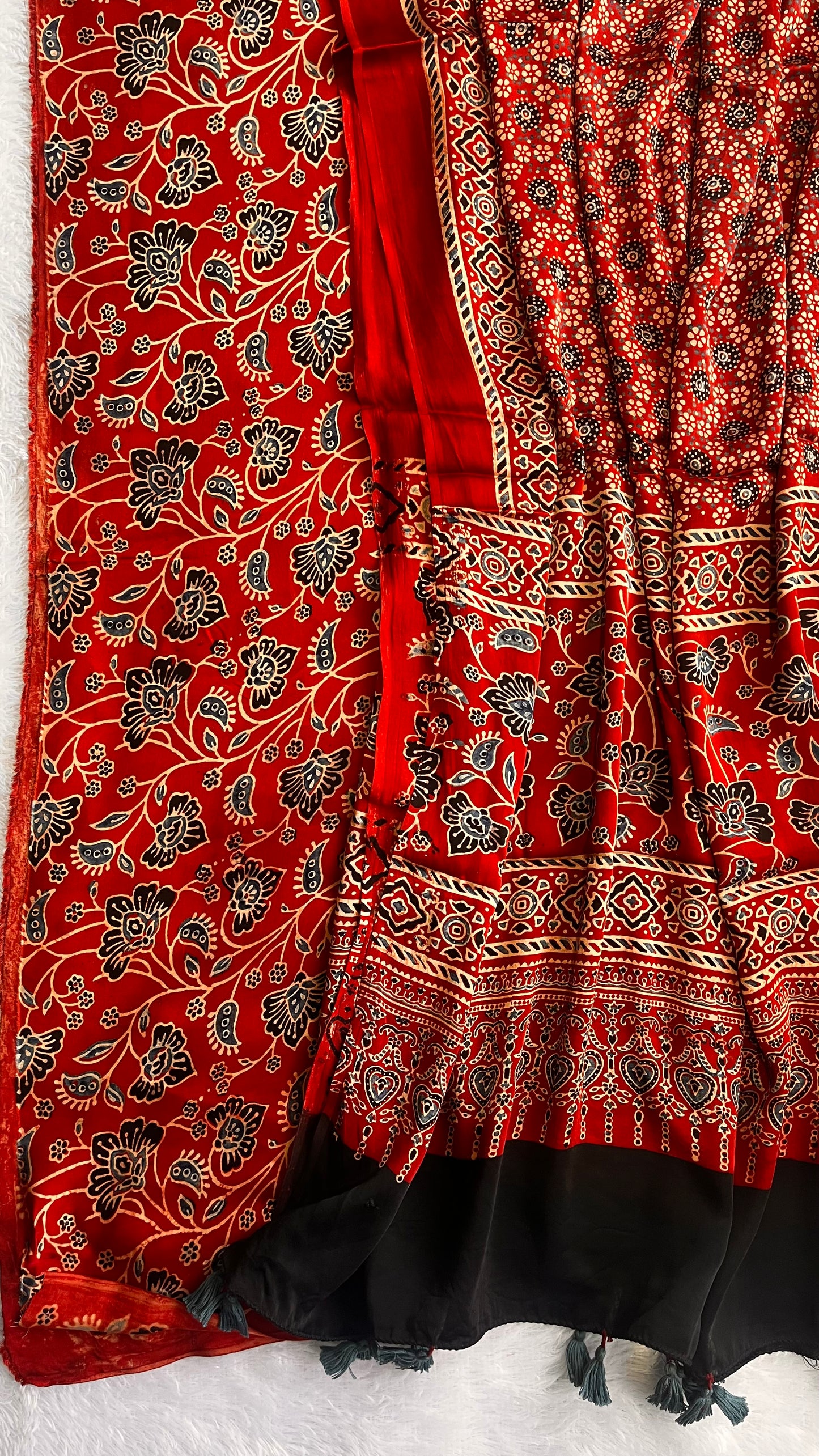 Red Phool Patti Motif Modal Silk 2pc Suit Material Set – Desisass